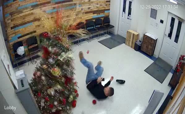 AFV - America's Funniest Home Videos - Sundays 7/6C on ABC